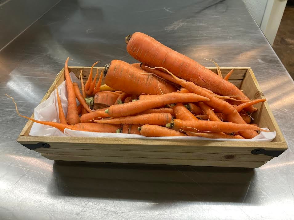 Nora's Backyard Carrots | Gallery of Food Online Store